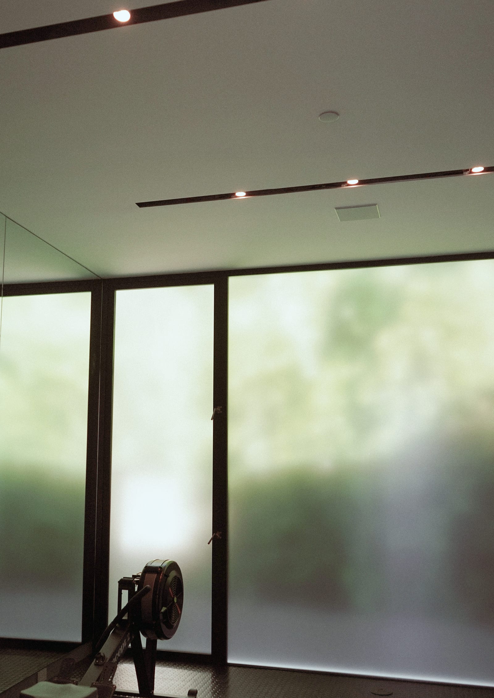 PL. Nº7 - Plug Lighting