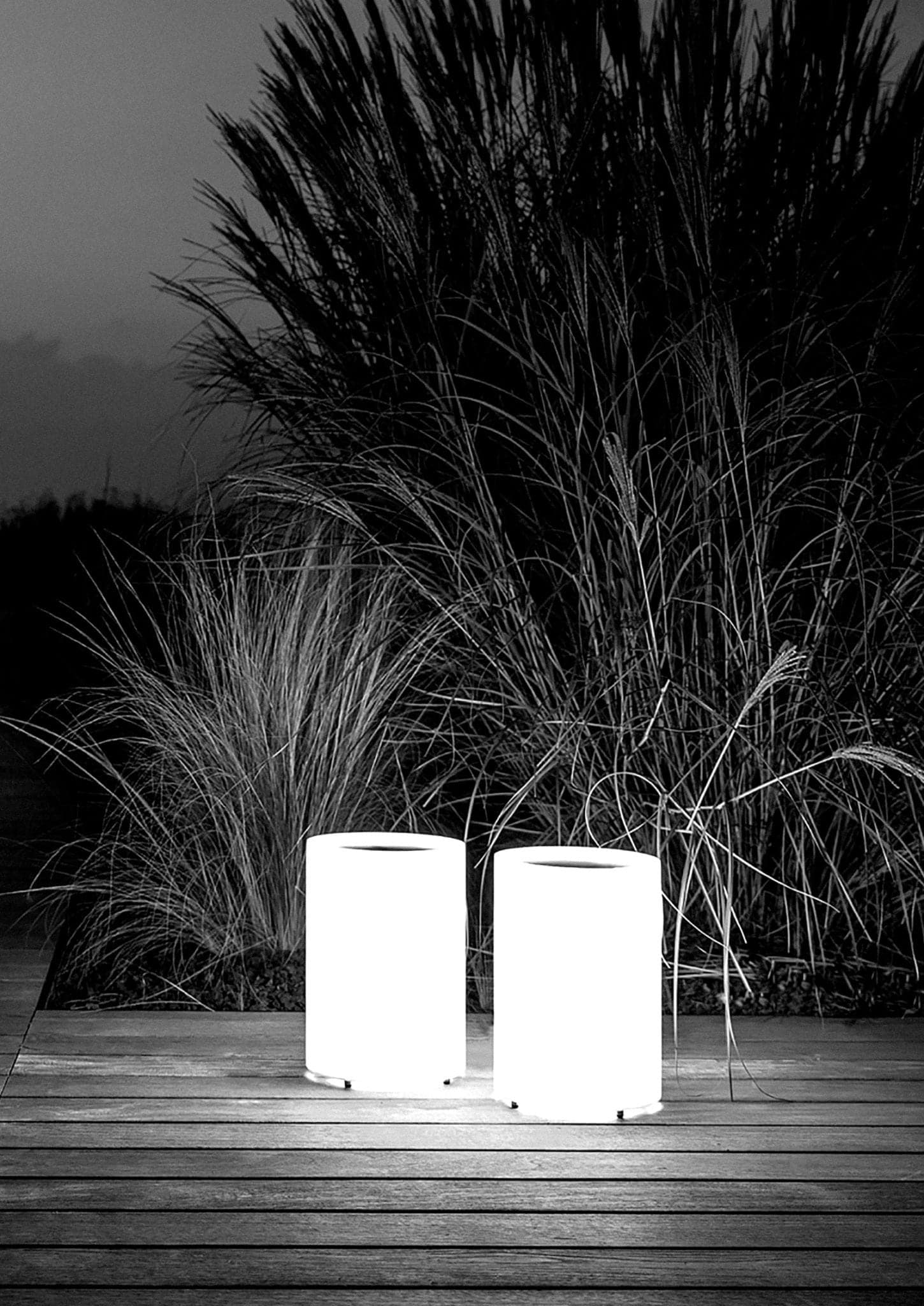 Shoji Outdoor - Plug Lighting