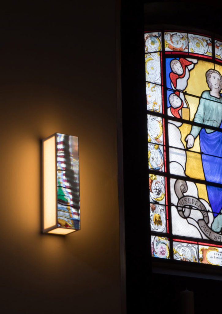 Line V30 - Plug Lighting