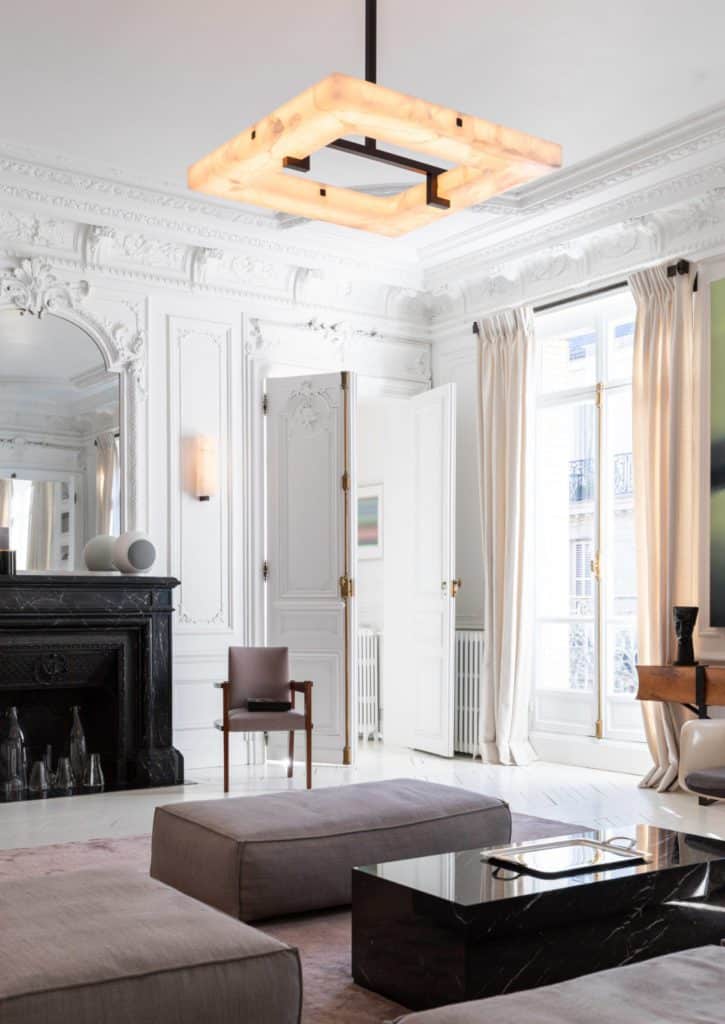 Embrun L - Plug Lighting